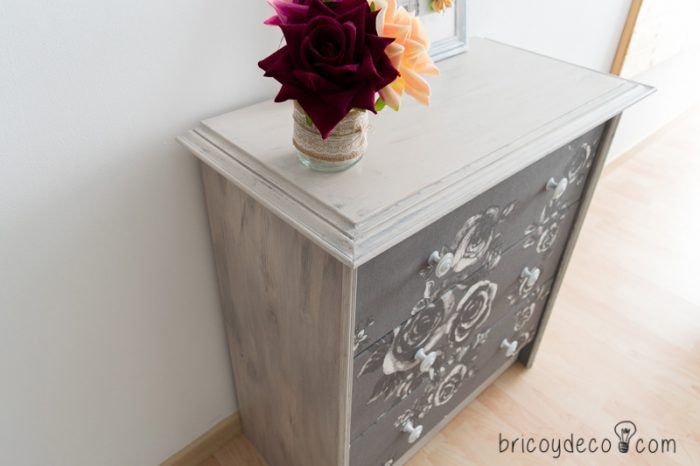 Cómo personalizar la cómoda Rast con chalk paint y tela